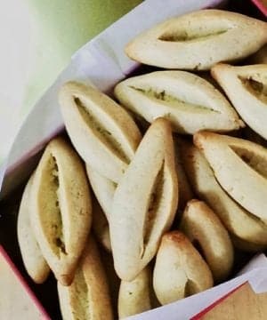 Navette Cookies from Marseille